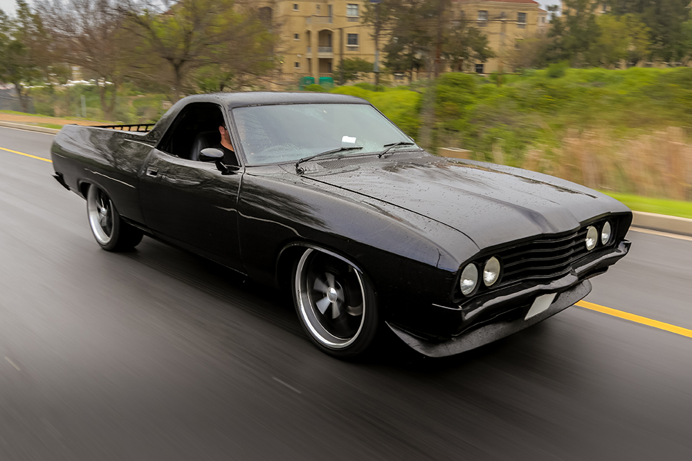 Restomod 1972 Ford Ranchero - Dark Horse